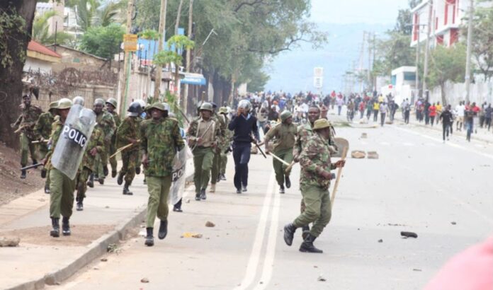 Police secretly recorded advising each other on using live fire during ...